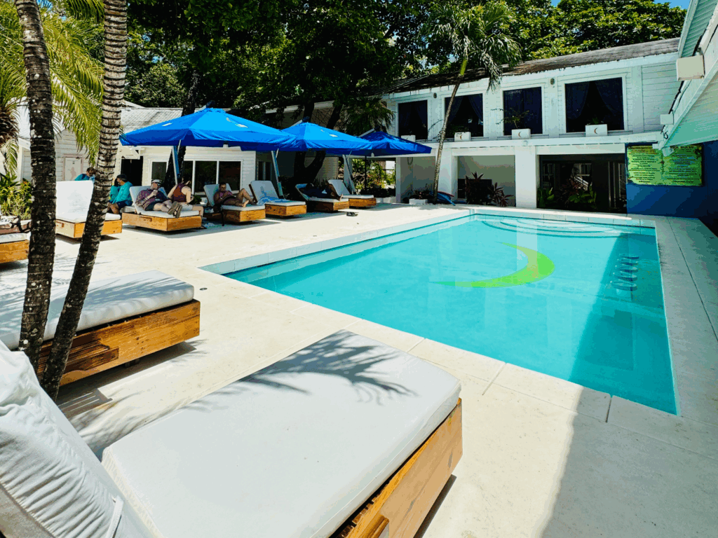 Resort Promotions - Vacation Specials - Luna Beach